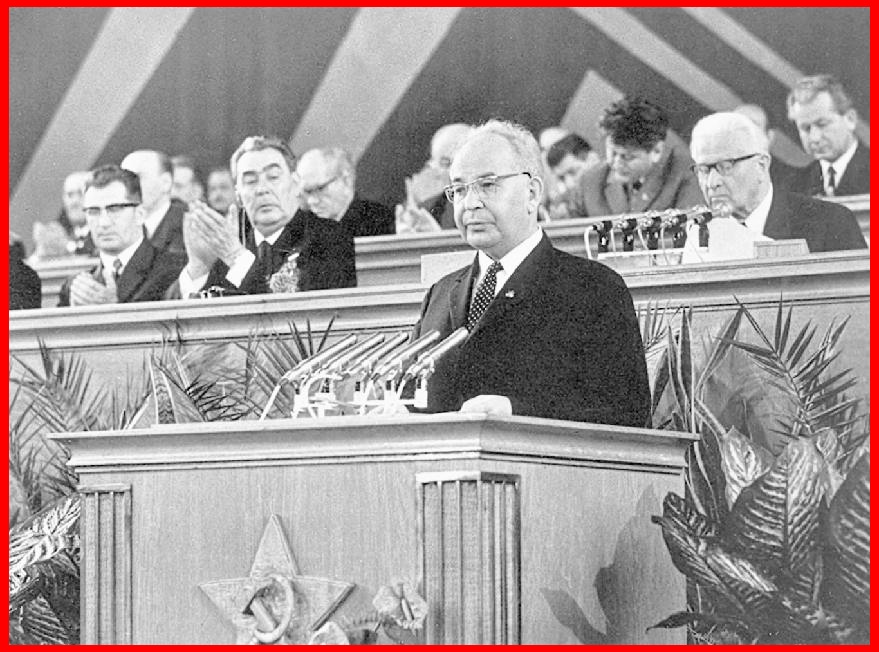 Michal Macháček –životopis Gustava Husáka - České novinky